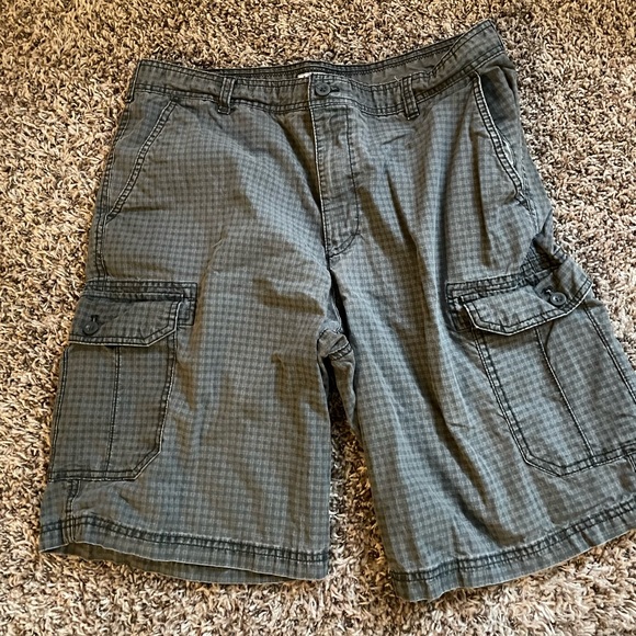 Izod | Shorts | Mens Cargo Shorts | Poshmark